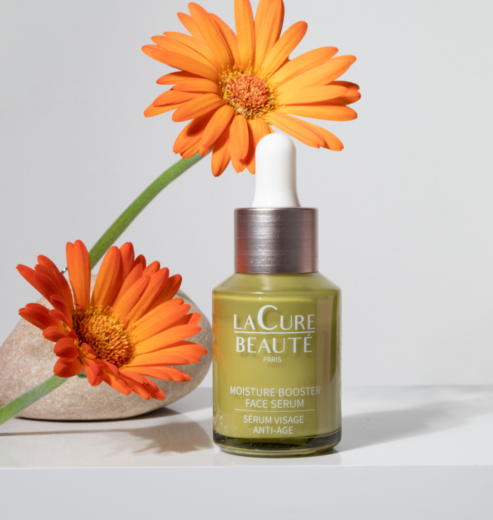 Moisture Booster Face Serum | La Cure Beauté